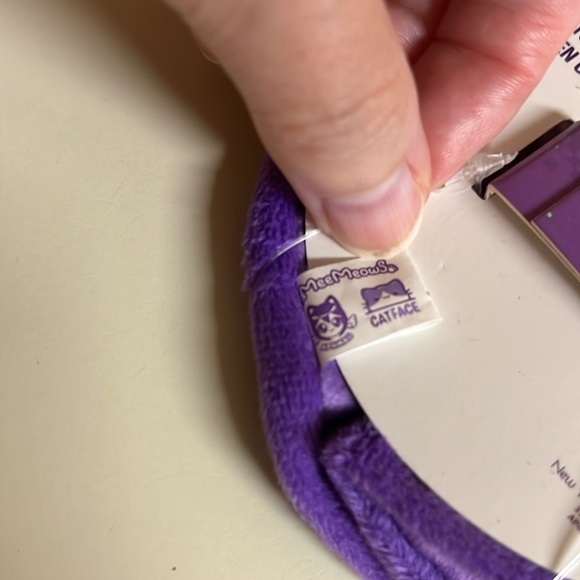 Aphmau | Accessories | Claires Aphmau Meemeows Cat Scrunchy Nwt | Poshmark